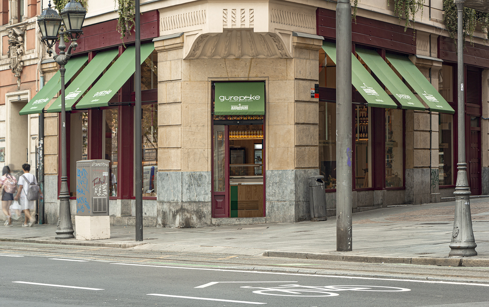 GUREPOKE BILBAO – Verno | Consultoría de diseño